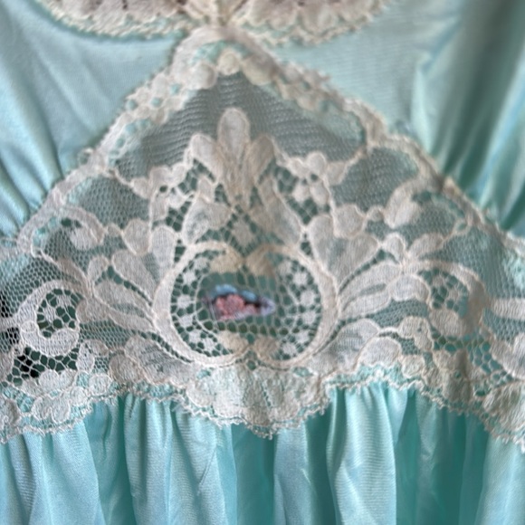 vassarette | Intimates & Sleepwear | Nos Vassarette Blue Green Silky P ...